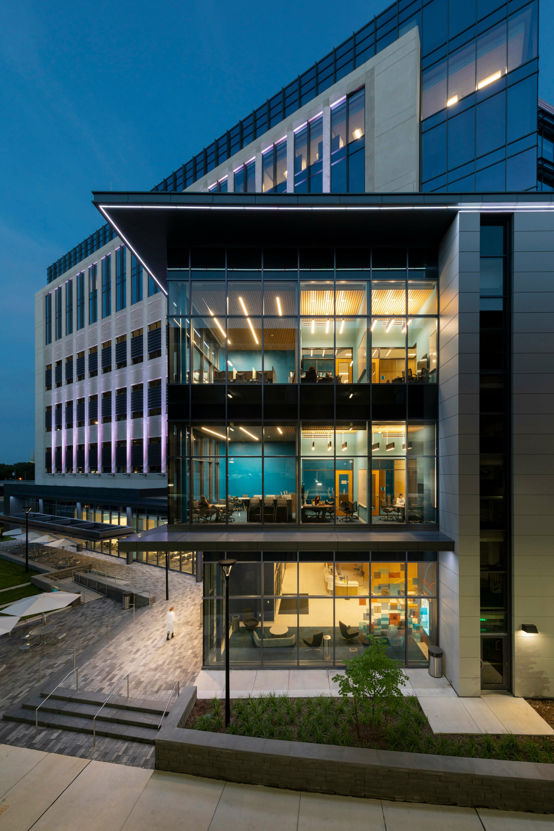 Design for new Education and Academic Administration Building | RRMM Architects