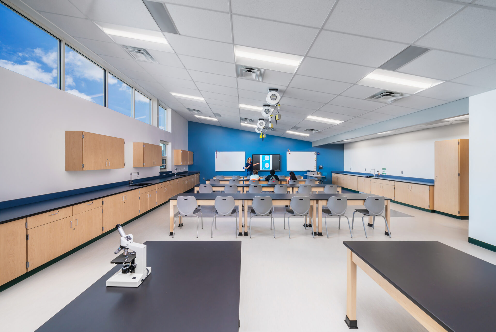 Architectural Services for Robert E. Aylor Middle School| RRMM Architects